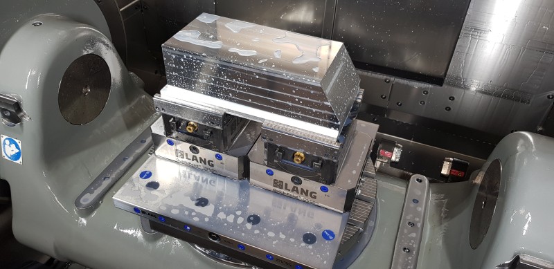 45406: Quick•Point® 5-Axis Riser | LANG Technik