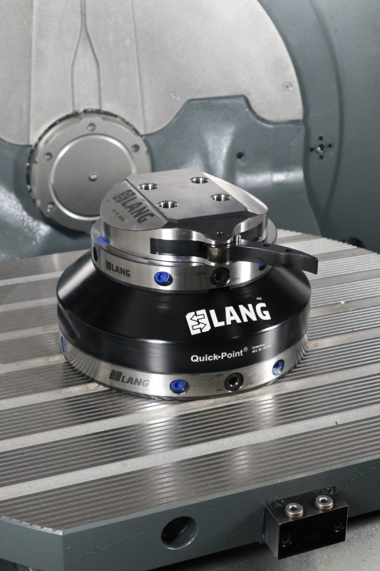 66500: RoboTrex Automation zero point clamping system | LANG Technik