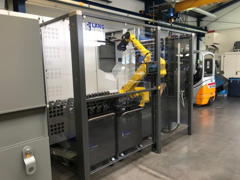 64000: RoboTrex 96 Automation System | LANG Technik